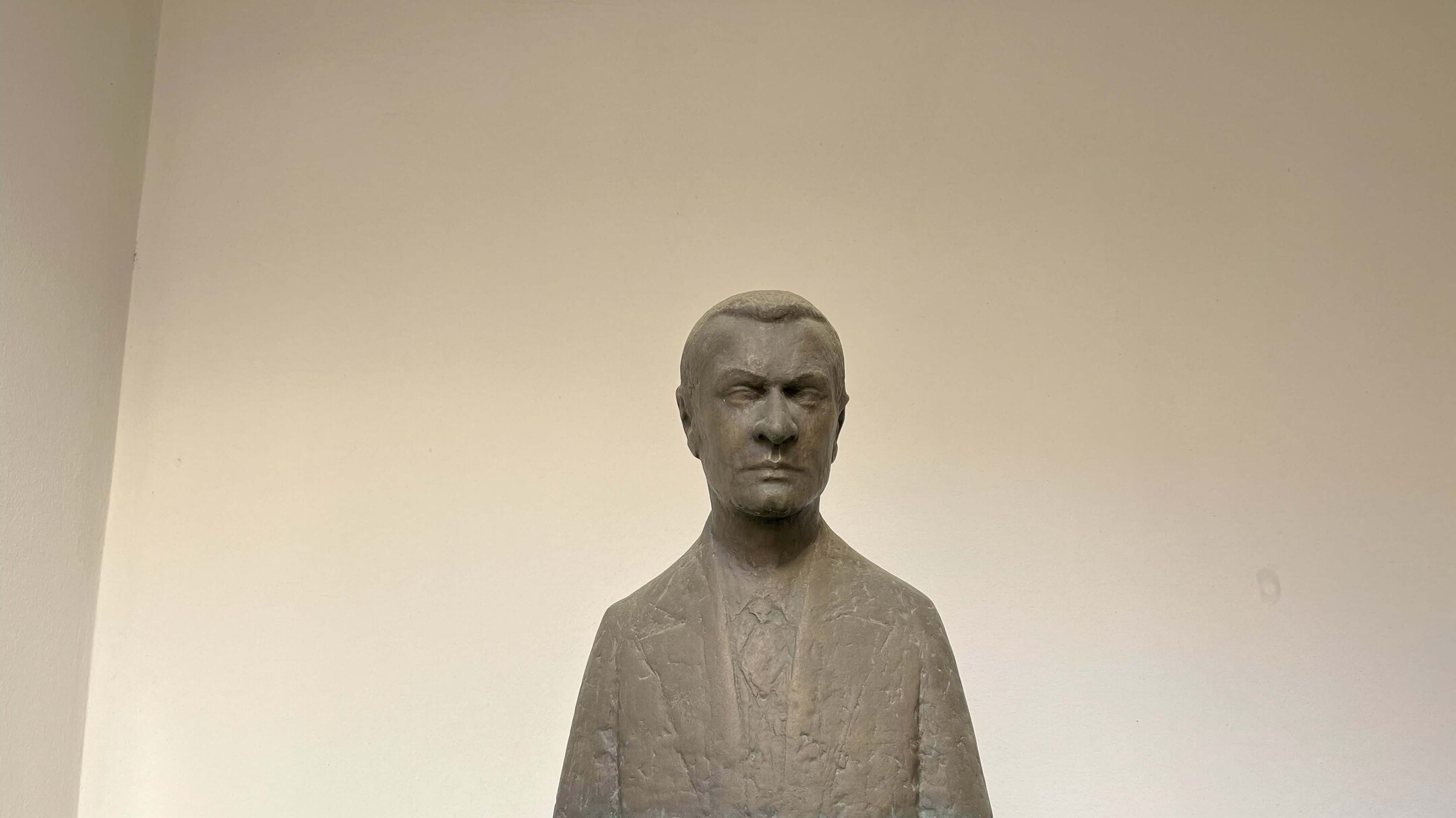 In the footsteps of the poet Georg Trakl : Salzburg Magazine