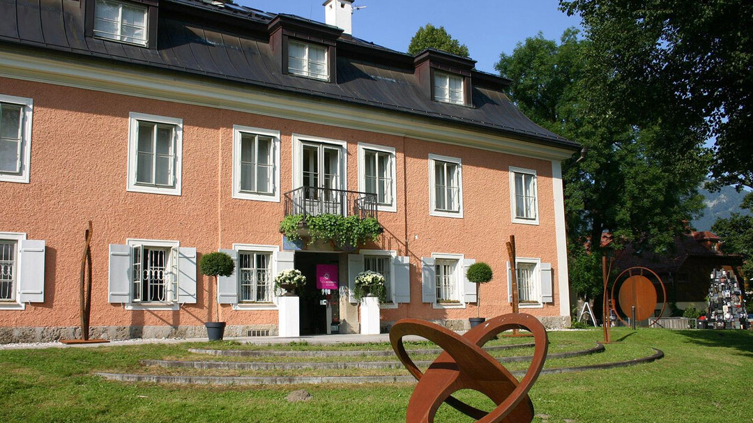 Exhibition: Struggle for Survival : salzburg.info