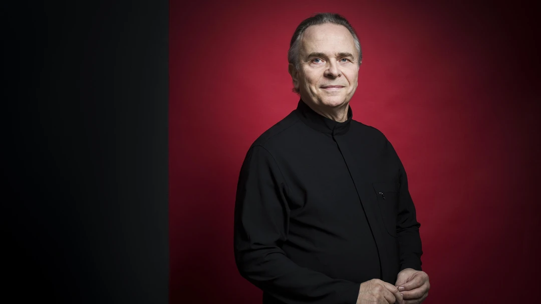 Sir Marc Elder dirigiert Rachmaninow : salzburg.info