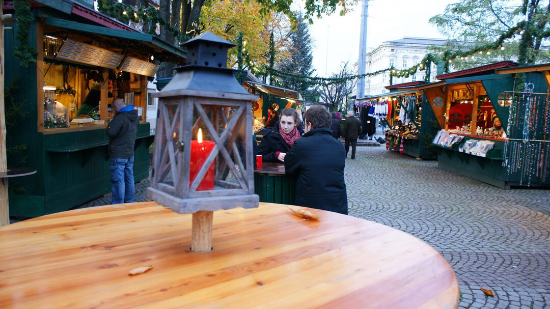 Christmas market - Mirabellplatz : salzburg.info