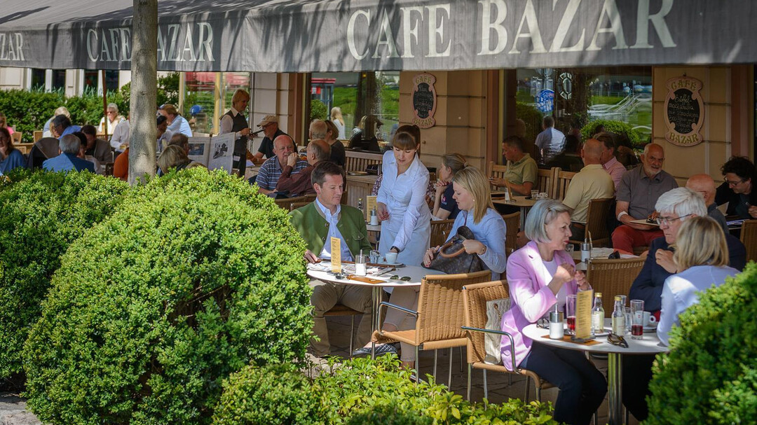 Café Bazar : Kaffeehaus - Traditionsbetrieb : salzburg.info