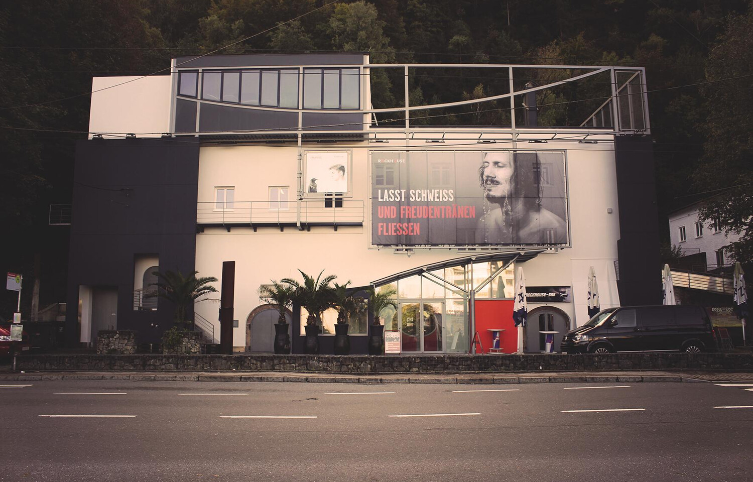 24/7 Diva Heaven in the Bar : salzburg.info