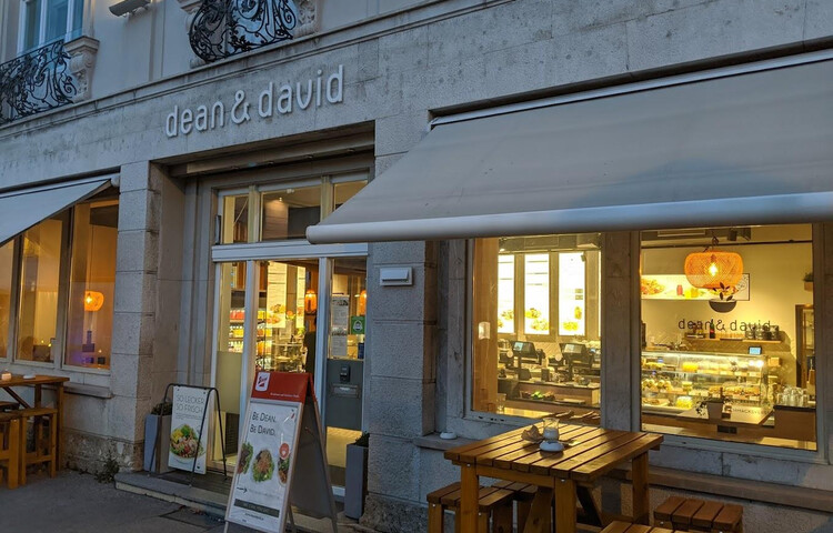 dean & david Makartplatz : salzburg.info