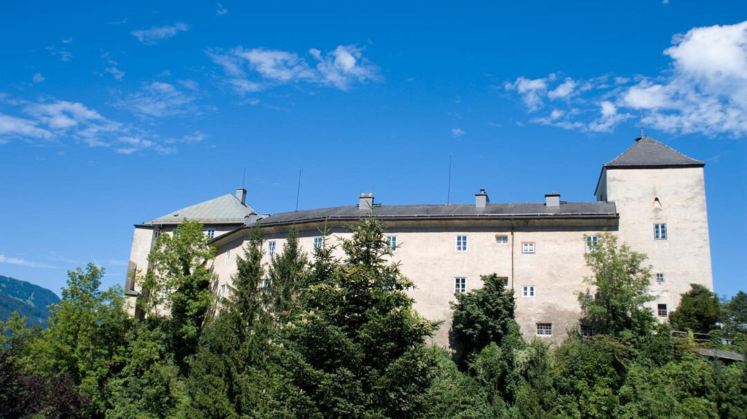 Museum Burg Golling : Destination : salzburg.info : salzburg.info