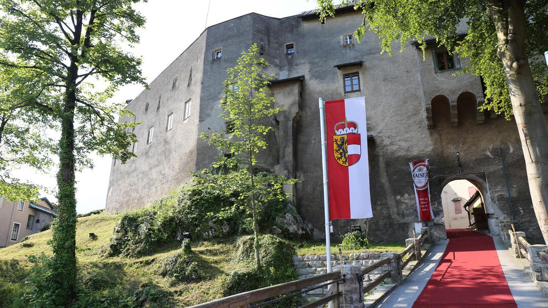 Museum Burg Golling : Destination : salzburg.info : salzburg.info