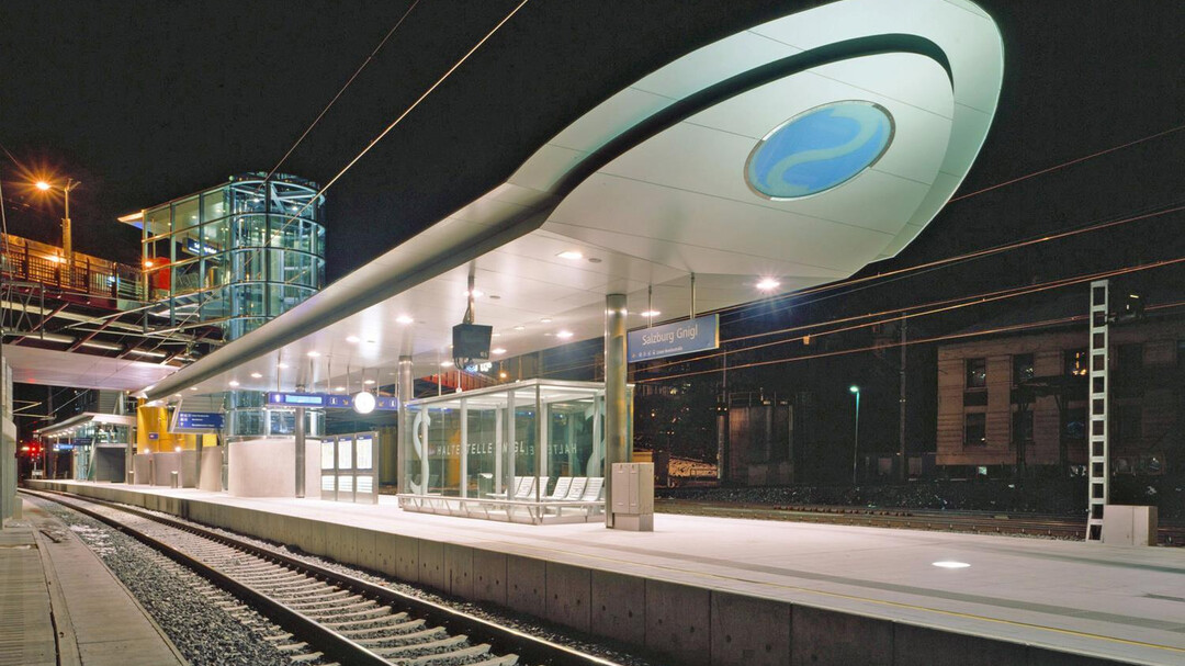 S-Bahn : Public Transportation in Salzburg : salzburg.info